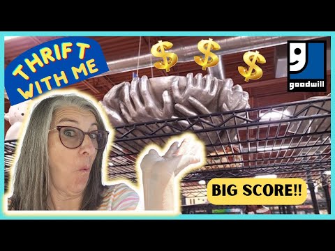 It's Worth How Much?! BIG SCORE at Goodwill | Thrifting in Las Vegas | Thrift With Me