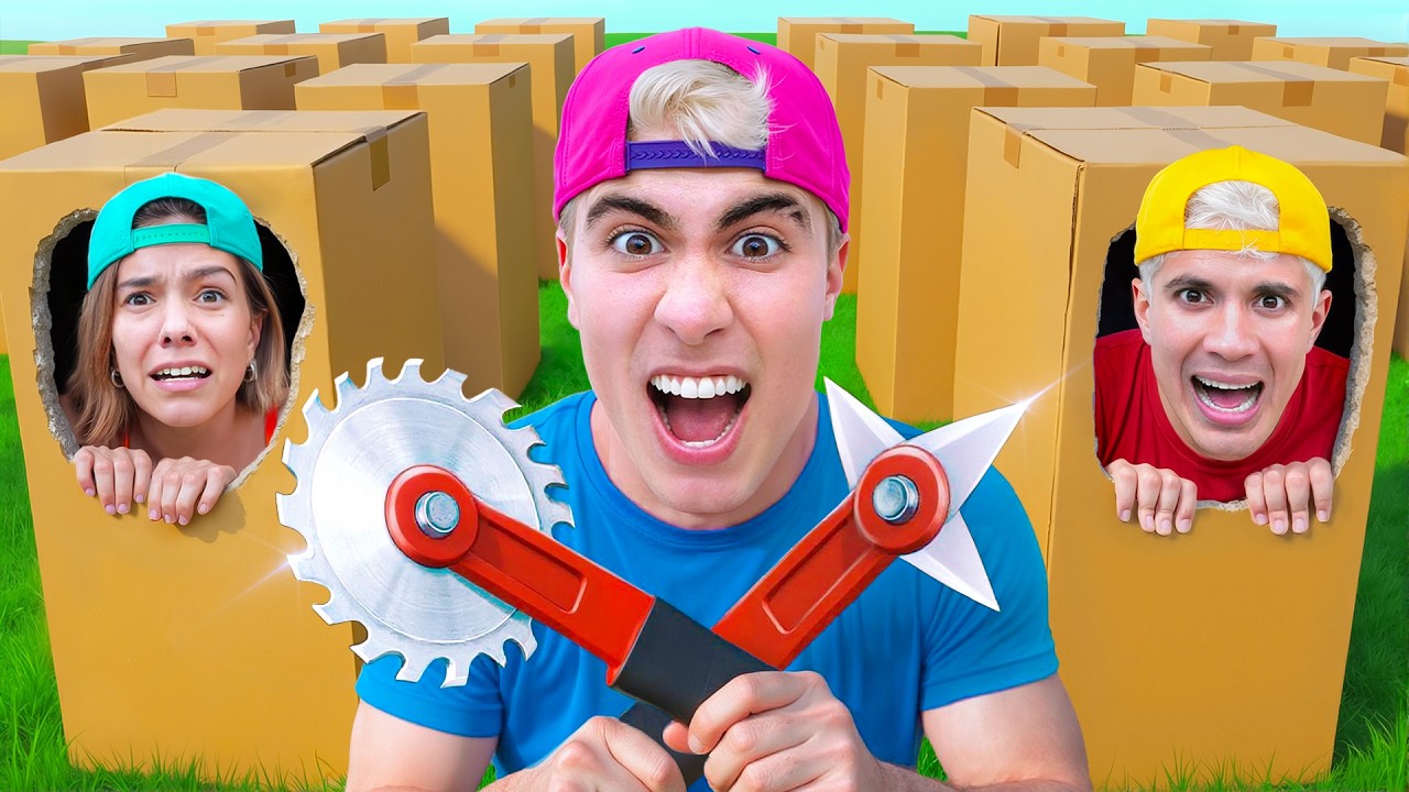 JUGANDO A LAS ESCONDIDAS EN CAJAS DE CARTON !!