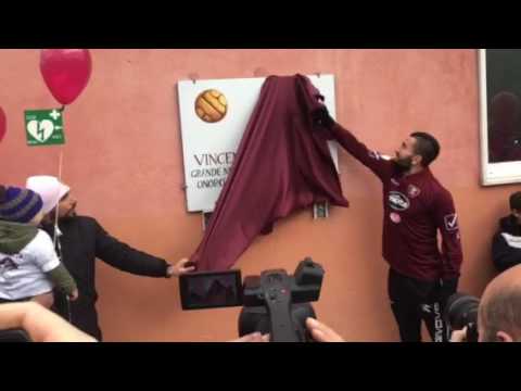 GENNAIO 2017 SCOPRIMENTO LAPIDE VINCENZO MARGIOTTA ALLO STADIO