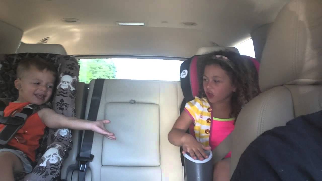 Frozen singing Luca style