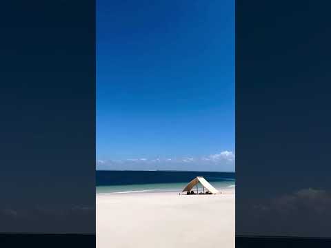 Perfect Hideaways, Sussurro