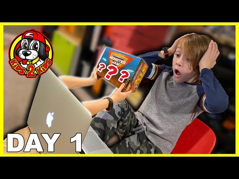 GIVEAWAY ????12 Days of Christmas MONSTER TRUCK TOYS! - DAY 1 (Monster Jam & Hot Wheels Monster Trucks)