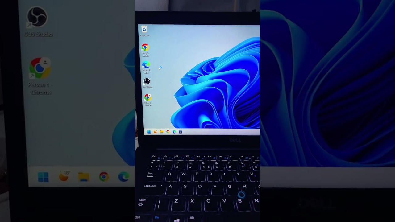 Enable Notepads hidden dark theme in Windows