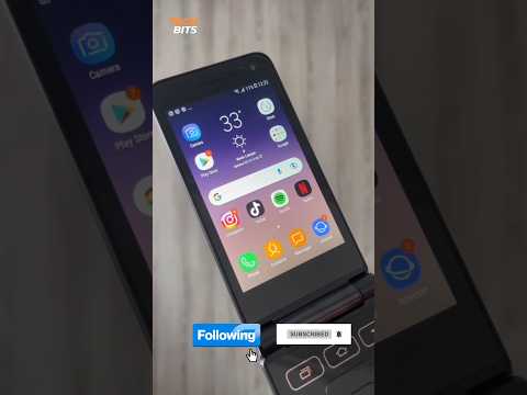 Unboxing the Samsung Folder 2 ⚡️#y2kphones #y2kphoneshop #y2k #y2kaesthetic #y2kstyle #y2kvibes