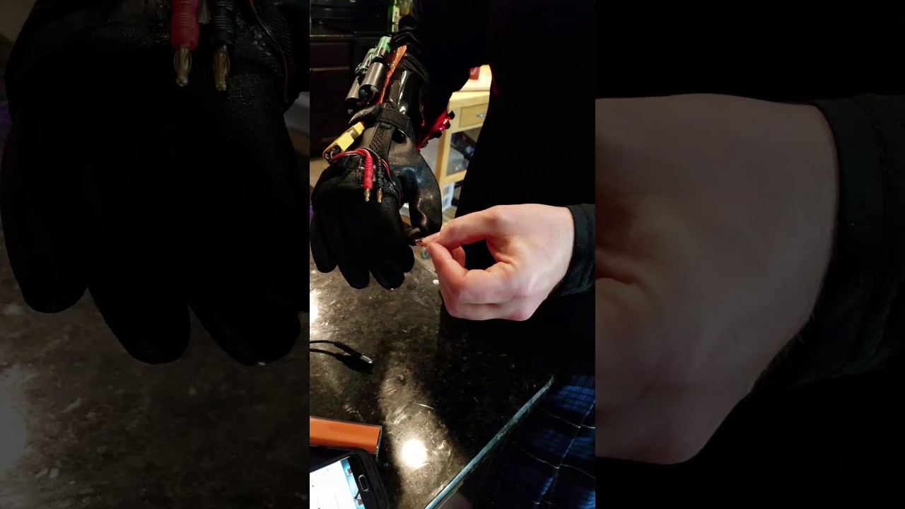 Hackaday.io 2017 Sci-fi Contest - Mandalorian Vambrace (Pt. 6: USB Killer in Action)