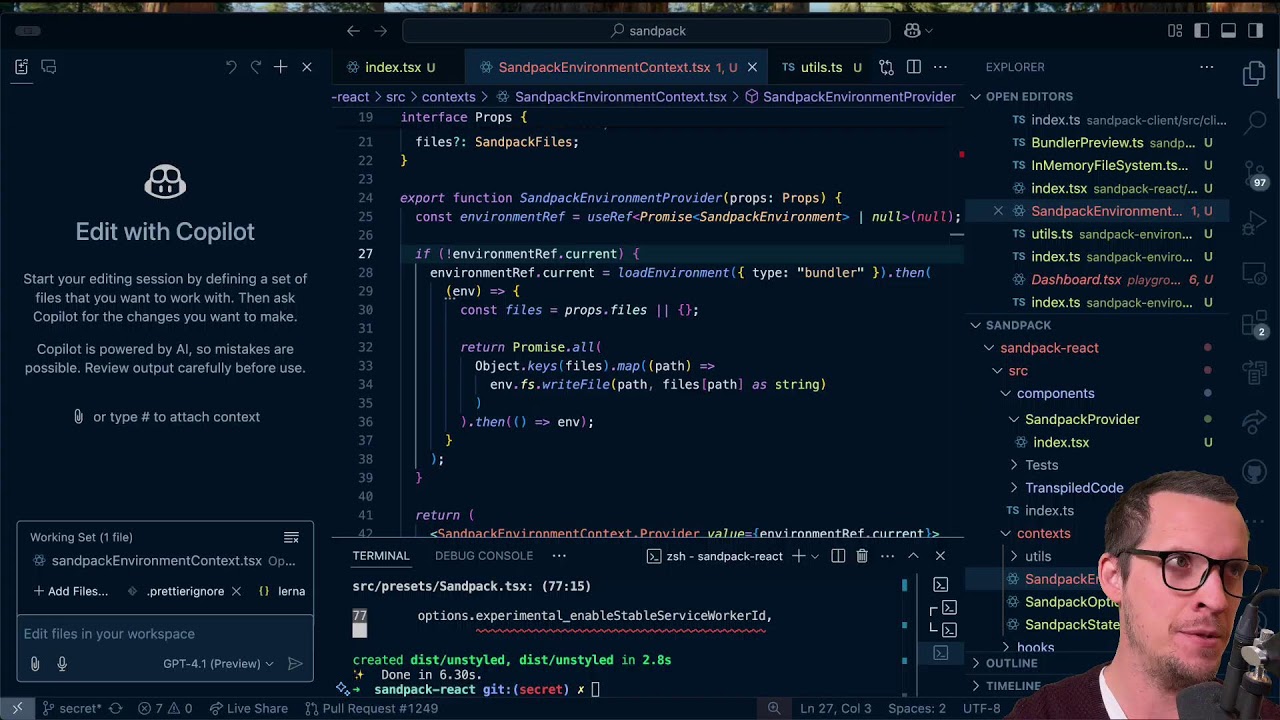 CodeSandbox - Sandpack - Api and bundler env