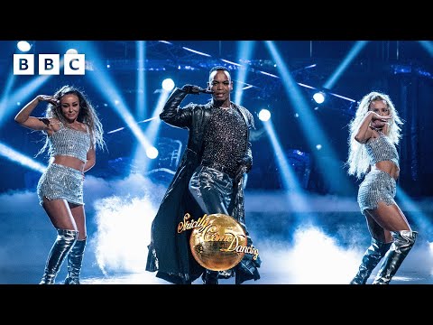 Strictly Pros FLAWLESS Beyoncé performance 🐝🪩 - BBC