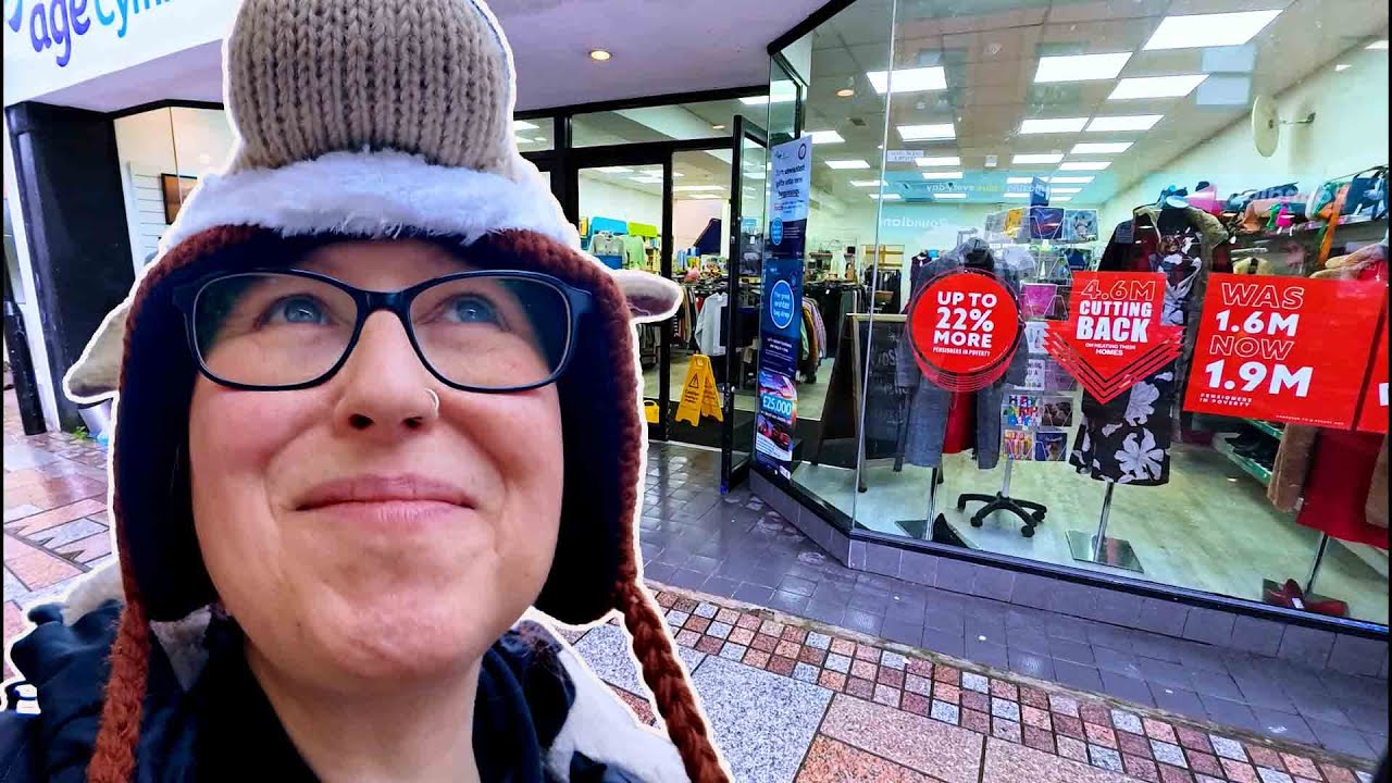 Any excuse to go CHARITY SHOP SHOPPING in PONTYPRIDD