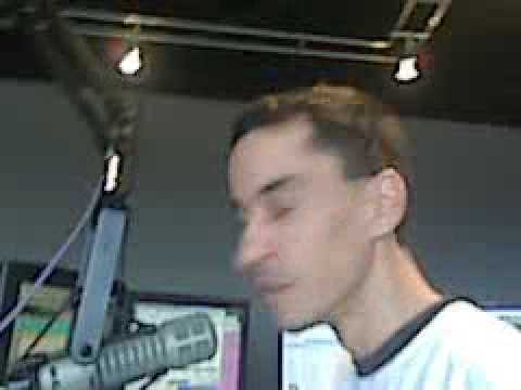 SLiM @ KS1075 Denver Video Phone Blogs