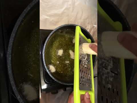 Grating of plantain/ Banana #viral#subscribe