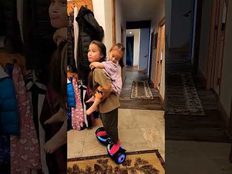 CUTE 3 YEAR OLD GIRL PIGGY BACK RIDE IN HOVERBOARD #shorts #toddler #short #piggyback #cute