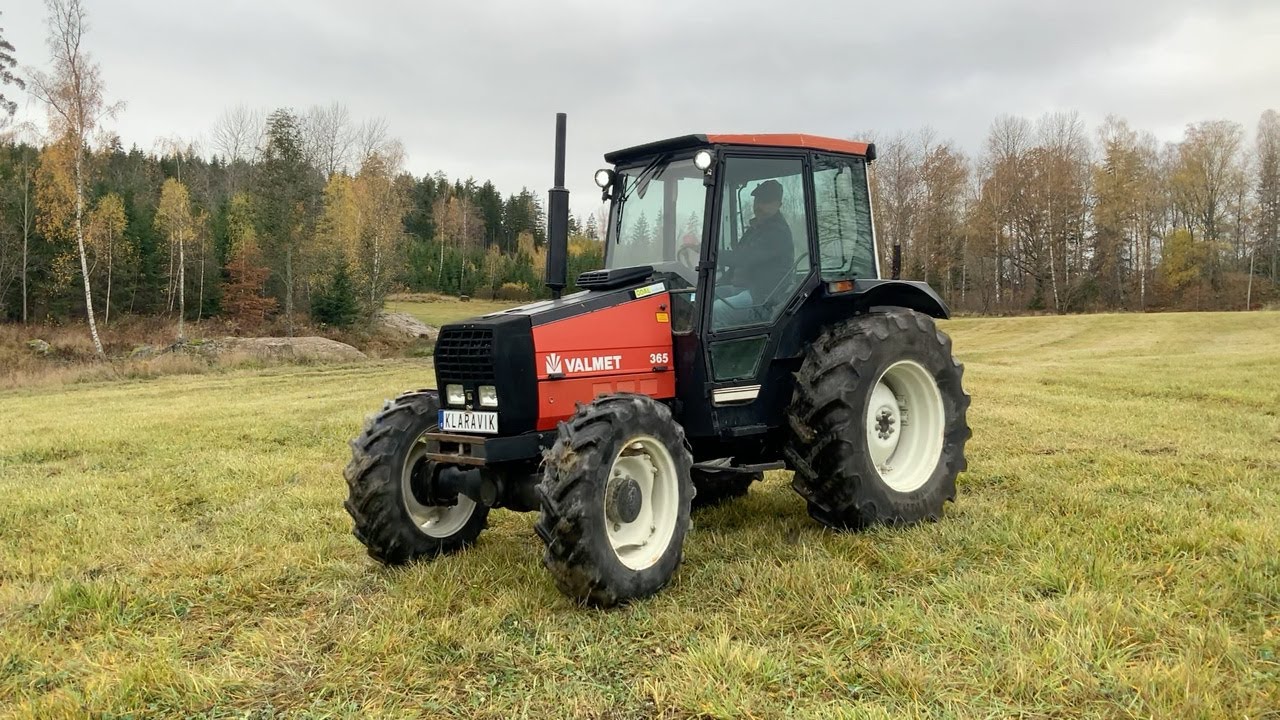 Traktor Valmet 365-4, Katrineholm, Klaravik auktioner