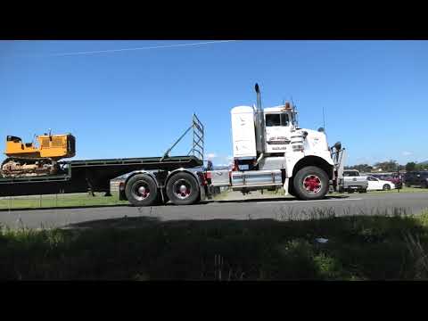 Kenworth S-925