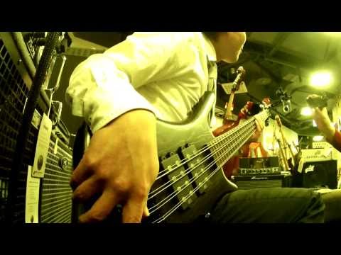 Warwick RB Corvette Basic 8-String iMuso