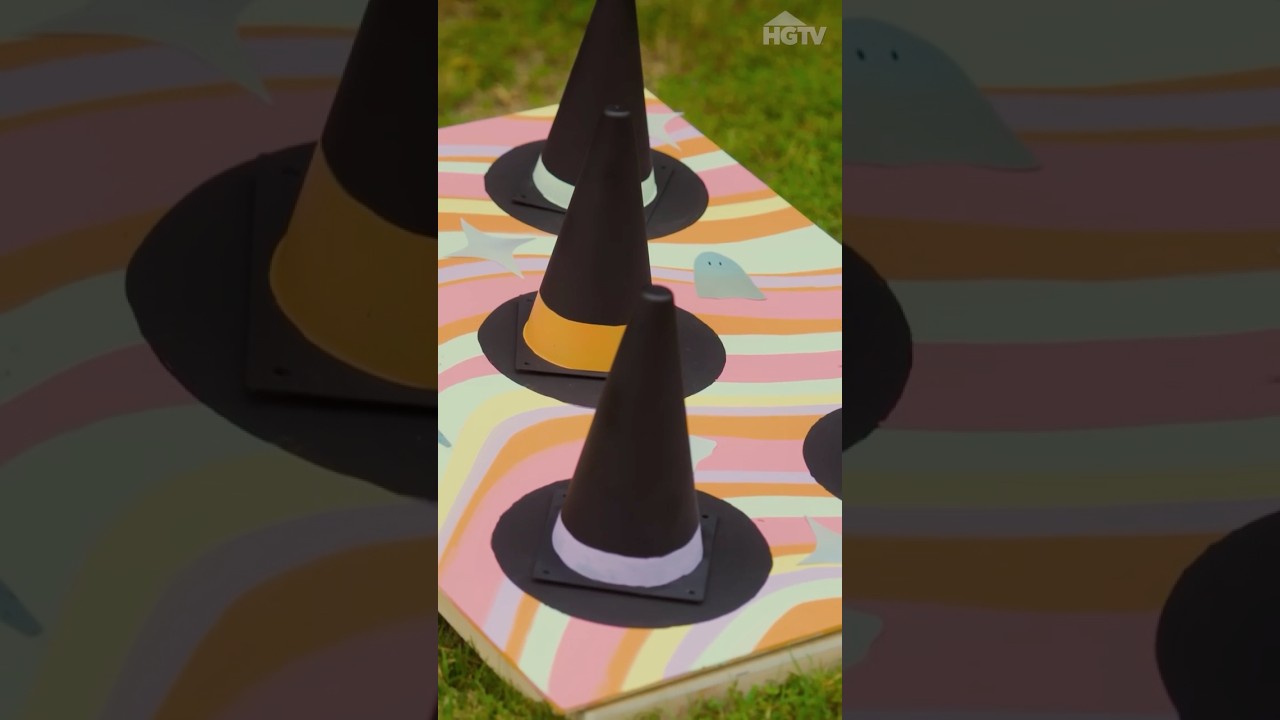 This DIY Witch Hat Ring Toss is the Perfect Spooky Party Game! 🧙‍♀️ #halloween #diy #party