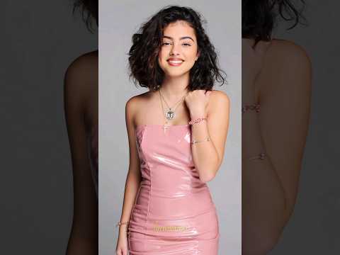 Top 10 Most Beautiful Female Spanish Singers #nattinatasha #karolg #shakira #beckyg #shorts #short