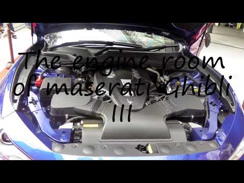 How to say The engine room of maserati Ghibli III in English?