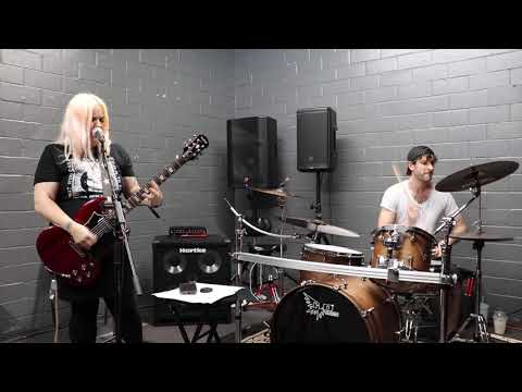 Blood Belle - Itchy Rock - 11/14/2021