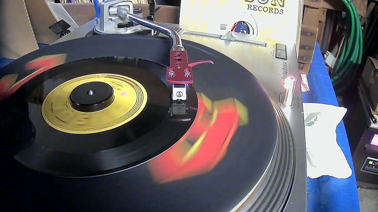 Get Rhythm ~ Johnny Cash & The Tennessee Two ~ 1956 ~ B Side