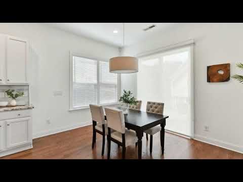 4732 Water Oak Road, Charlotte, NC 28211