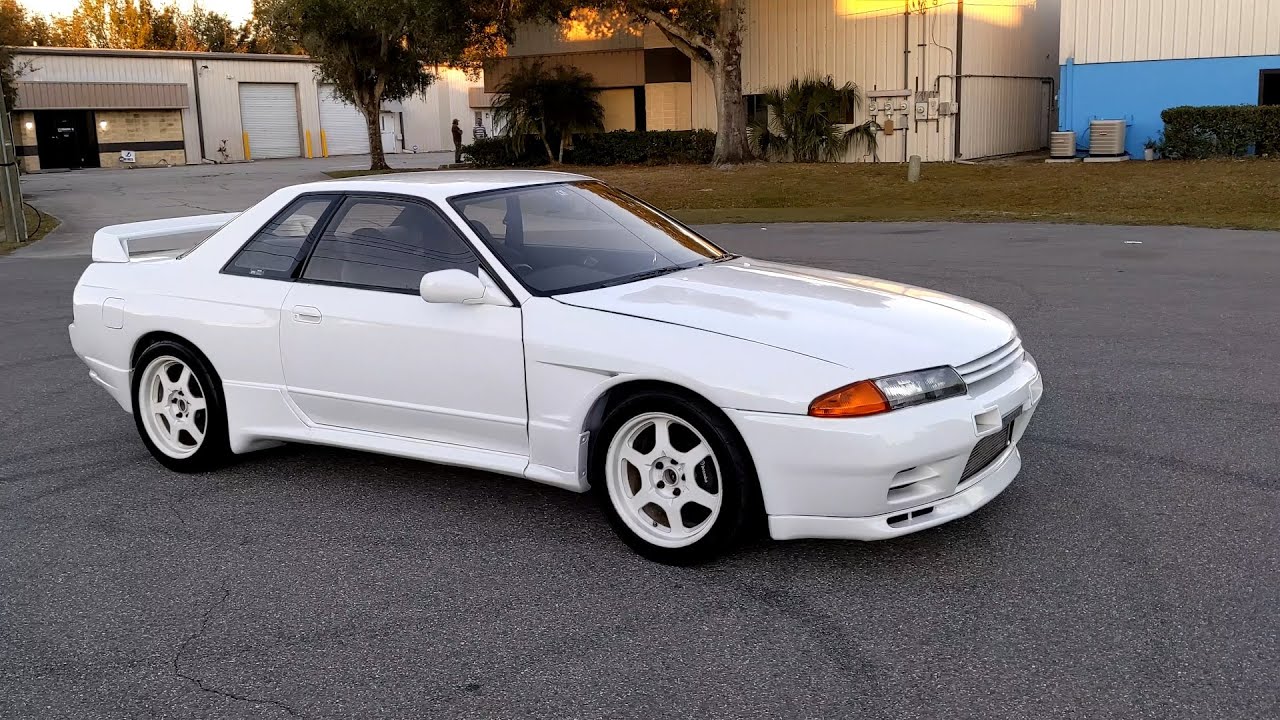 White VSpec II R32 Nissan Skyline GTR with a bunch of mods! [Walk Around #3324]