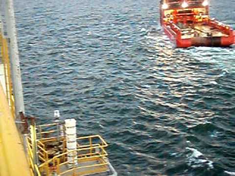 Max Chouest at work pulling anchors