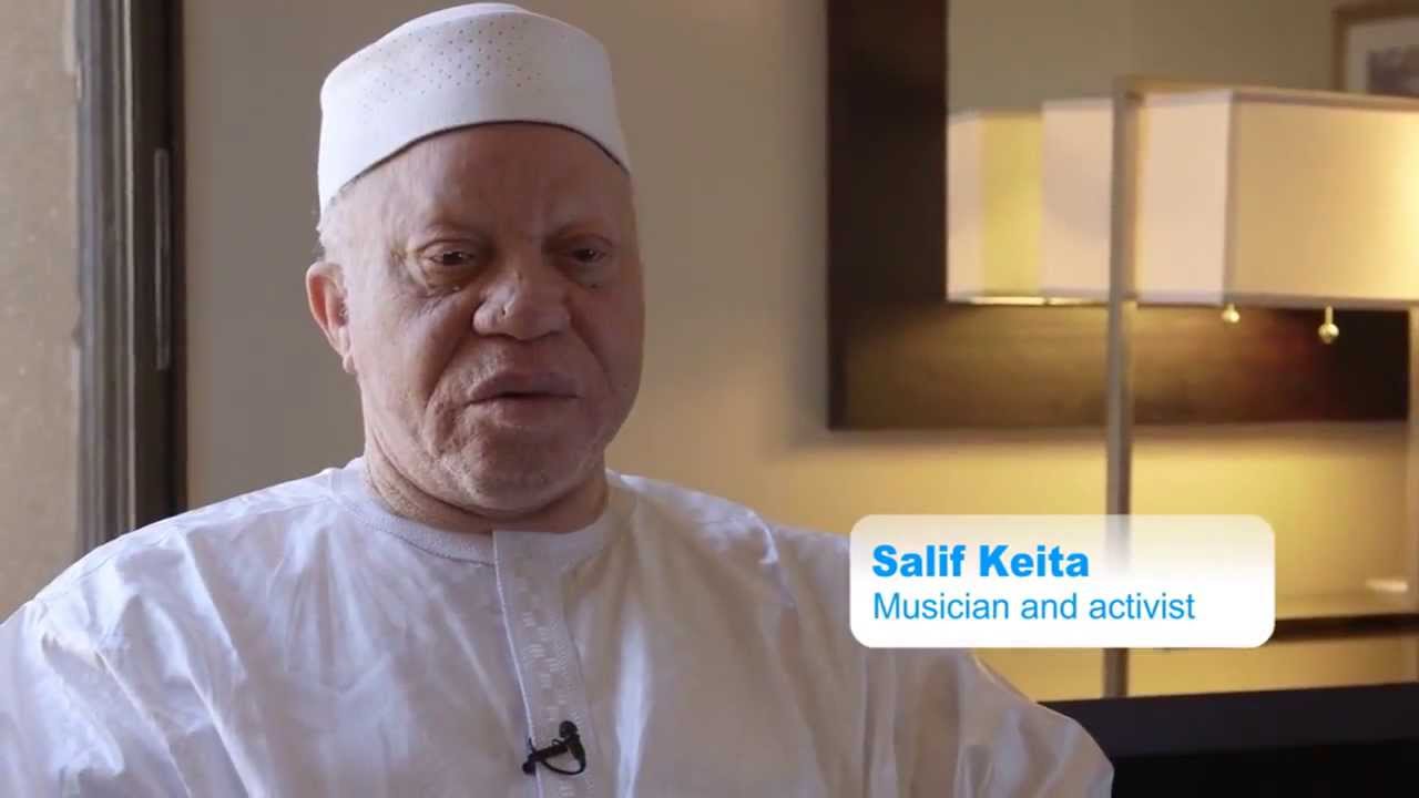 Thando Hopa, model and albinism activist - Didier J. MARY (blog)