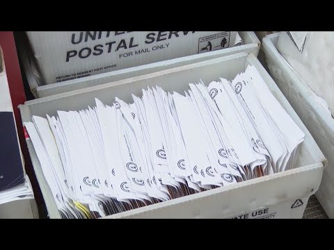 Illinois voters could get mail ballots without asking