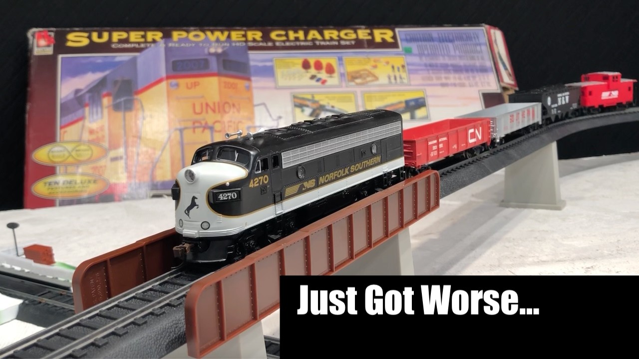 The Bachmann Track Situation Just Got Worse - Vintage Train Set Shows it Can be Done Better!