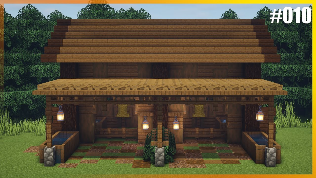 ⚒️ Minecraft: How to Build a Medieval Stable - Minecraft Builders