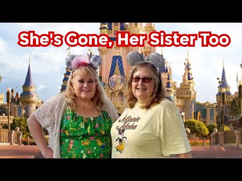 Theme Park Delight - YouTubers Mike and Cindy - Theme Park Vloggers