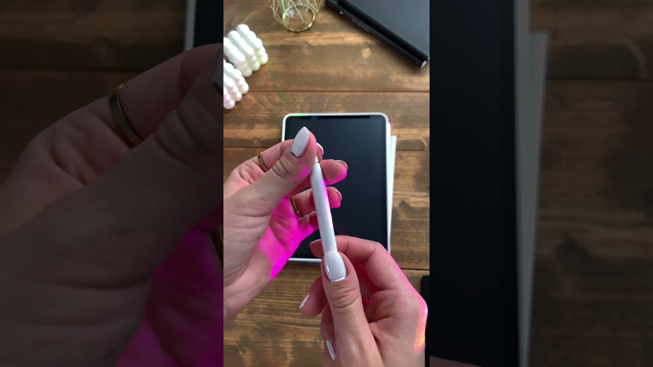 Do you use MediBang Pro? Products in the video can be found through the link in bio 💛🐝