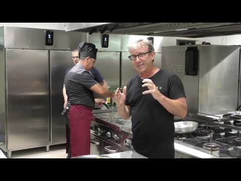 ITALIAN FOOD | Sardinian Red Tuna and Bottarga 101