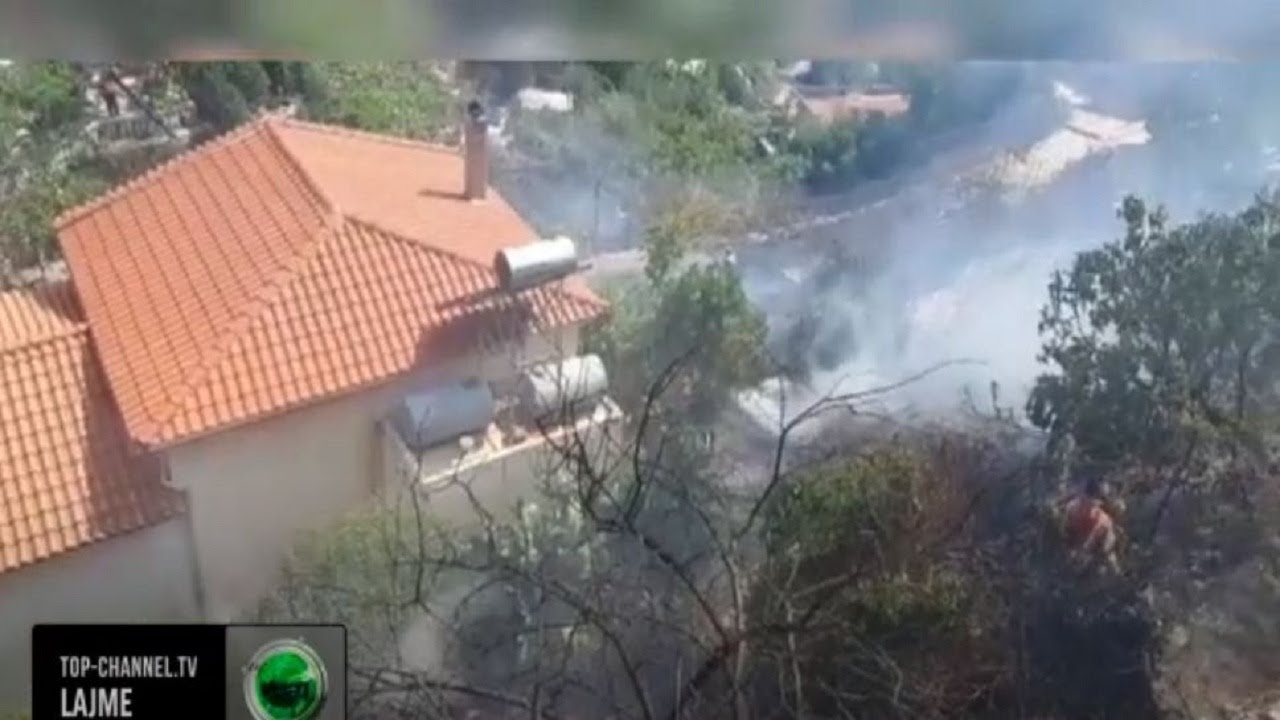 Top Channel/ Zjarr në fshatin Vuno të Himarës, rrezikohen banesat - Top ... Top Channel/ Zjarr në fshatin Vuno të Himarës, rrezikohen banesat - Top ...