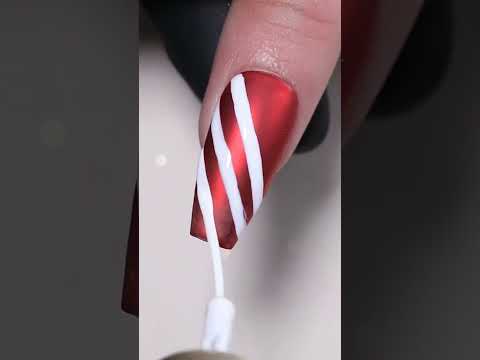 Easy Christmas Nail Art Tutorial Using Red Nail Chrome 💅 #christmasnails2023