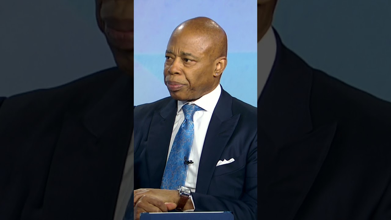Is NYC Mayor Eric Adams considering switching political parties? | News 12