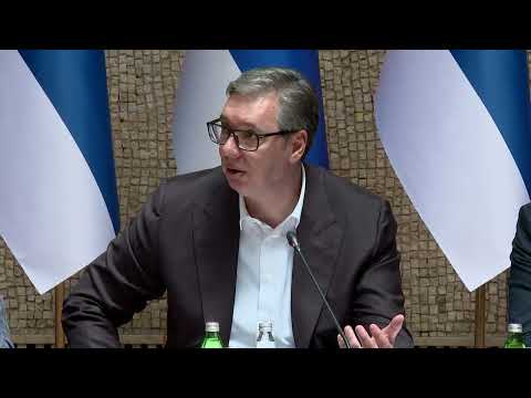Vučić - Male zemlje da prave blokove kojima će se suprotstavljati moćnima za koja ne važe pravila