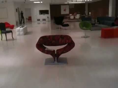 Artifort Ribbon Chair