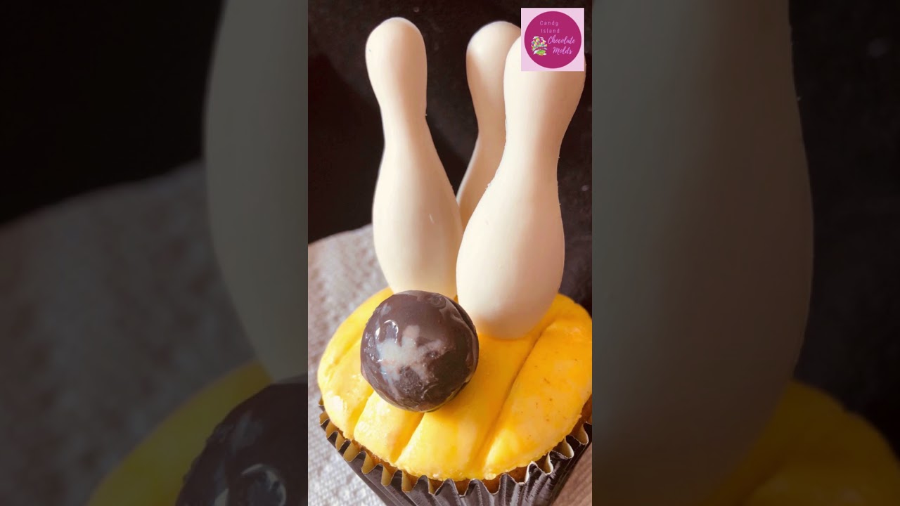 How to make a Bowling Cupcake