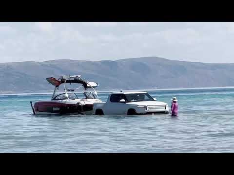 Watch This Rivian R1T Drive Right Into a Lake