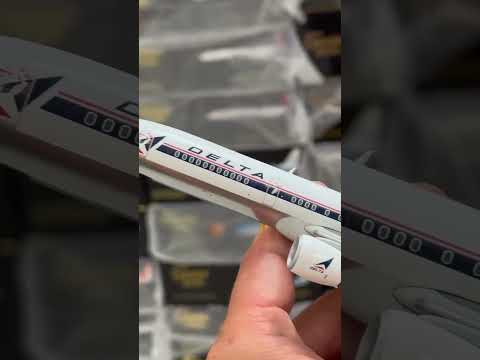 Stunning Delta Boeing 757-200 Model! ✈️ A Must-See for Aviation Enthusiasts"