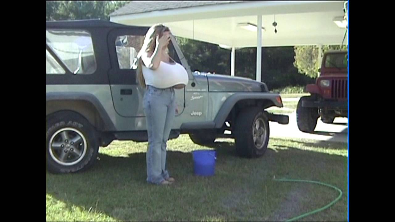 Chelsea Charms washes her Jeep Part 2