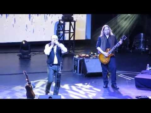 Jethro Tull - A New Day Yesterday @ Aula Gong, Ostrava 30.01.2016