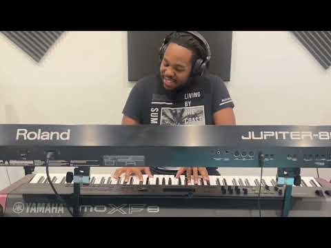 Ariana Grande - The Boy Is Mine Live Arrangement