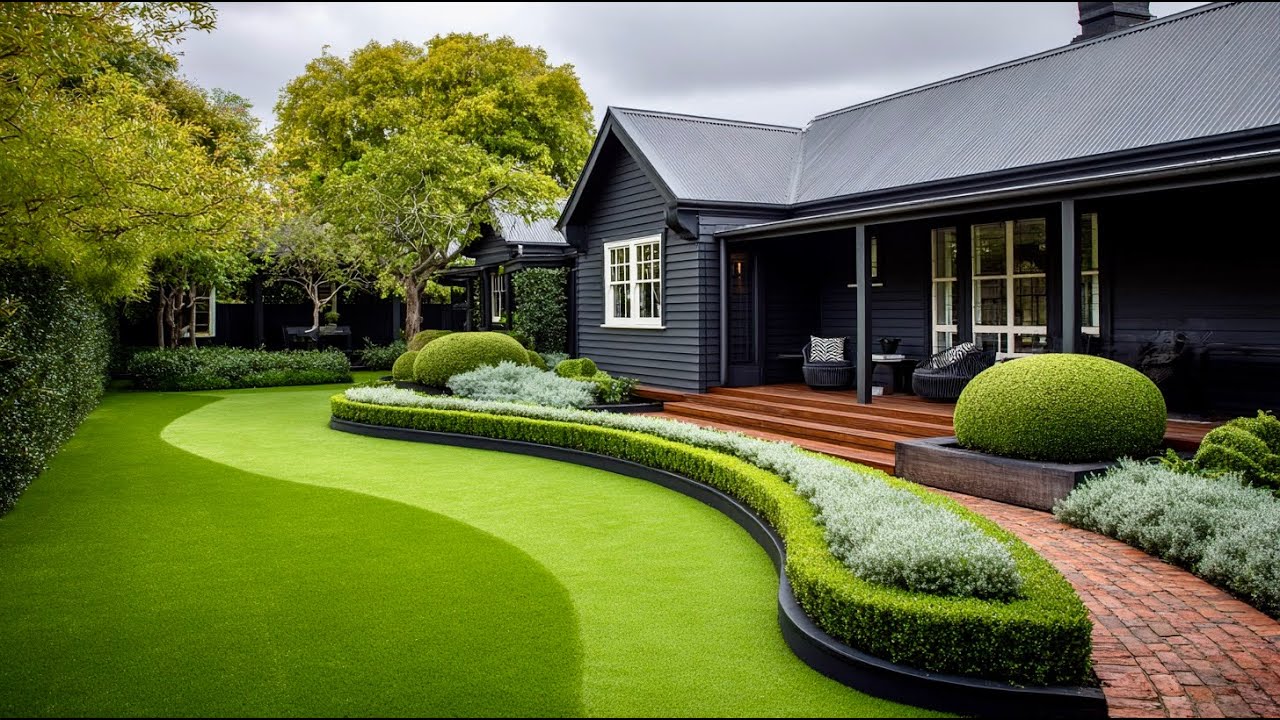 Curb Appeal Boost: Front Yard Landscaping Ideas That Wow in 2025!