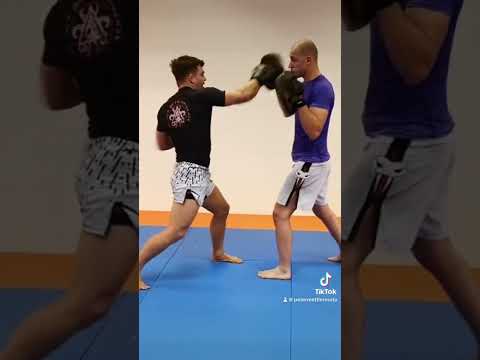 Check Hook Tutorial #mma #selfdefense #boxing #muaythai