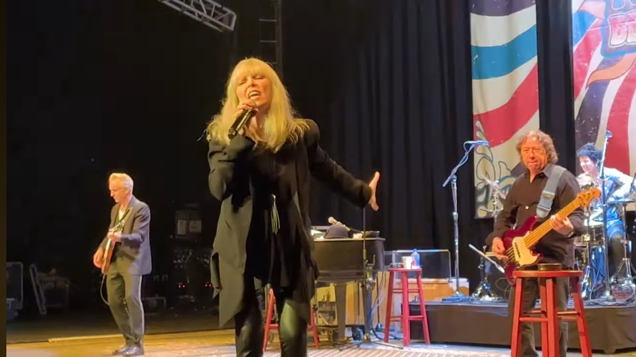 Pat Benatar and Neil Giraldo “You Better Run” live @ Michigan Lottery Freedom Hill August 2023