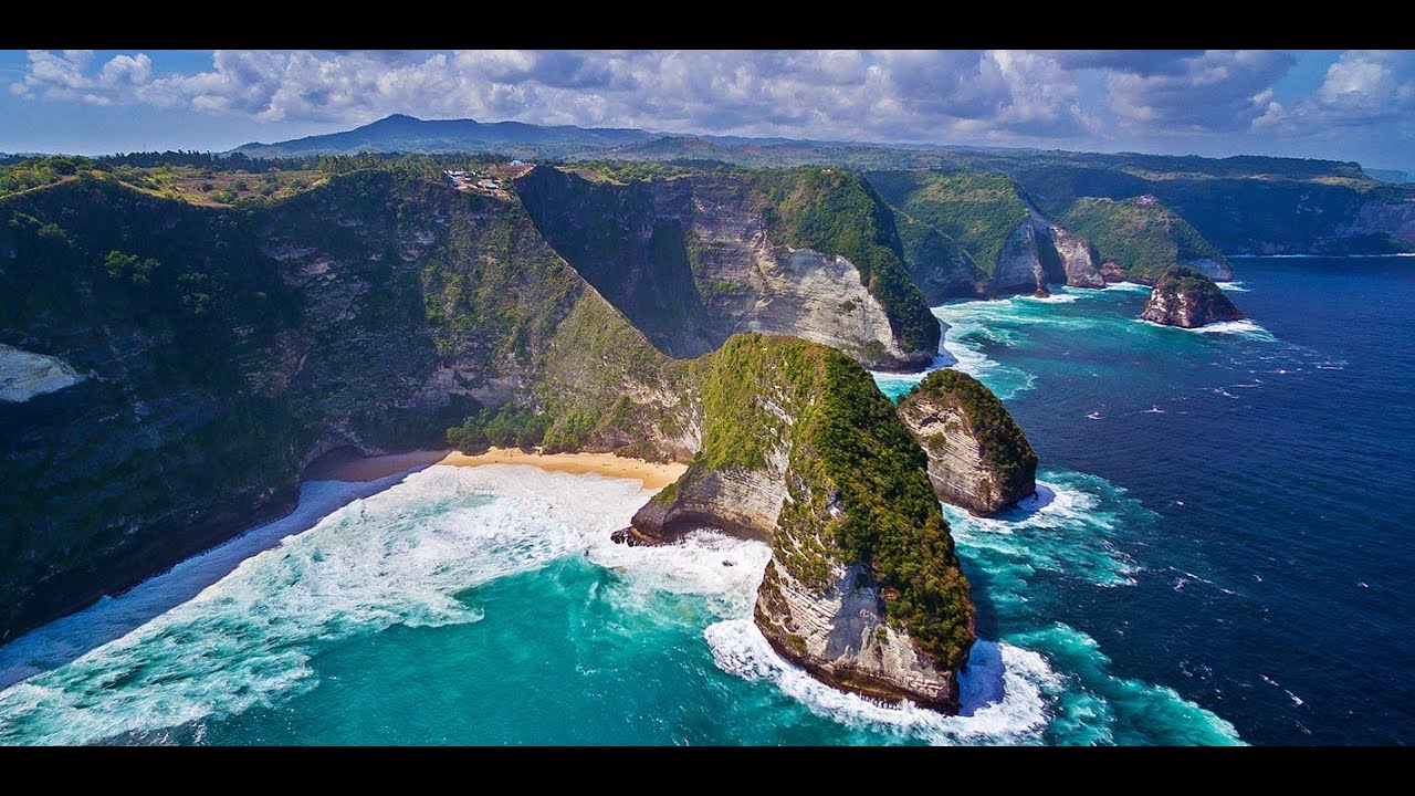 Nusa Penida Aerial Odyssey | Breathtaking Views in 4K Drone Footage 🌴🚁
