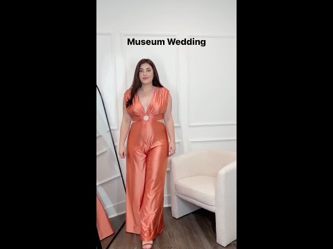 What to Wear to a Wedding