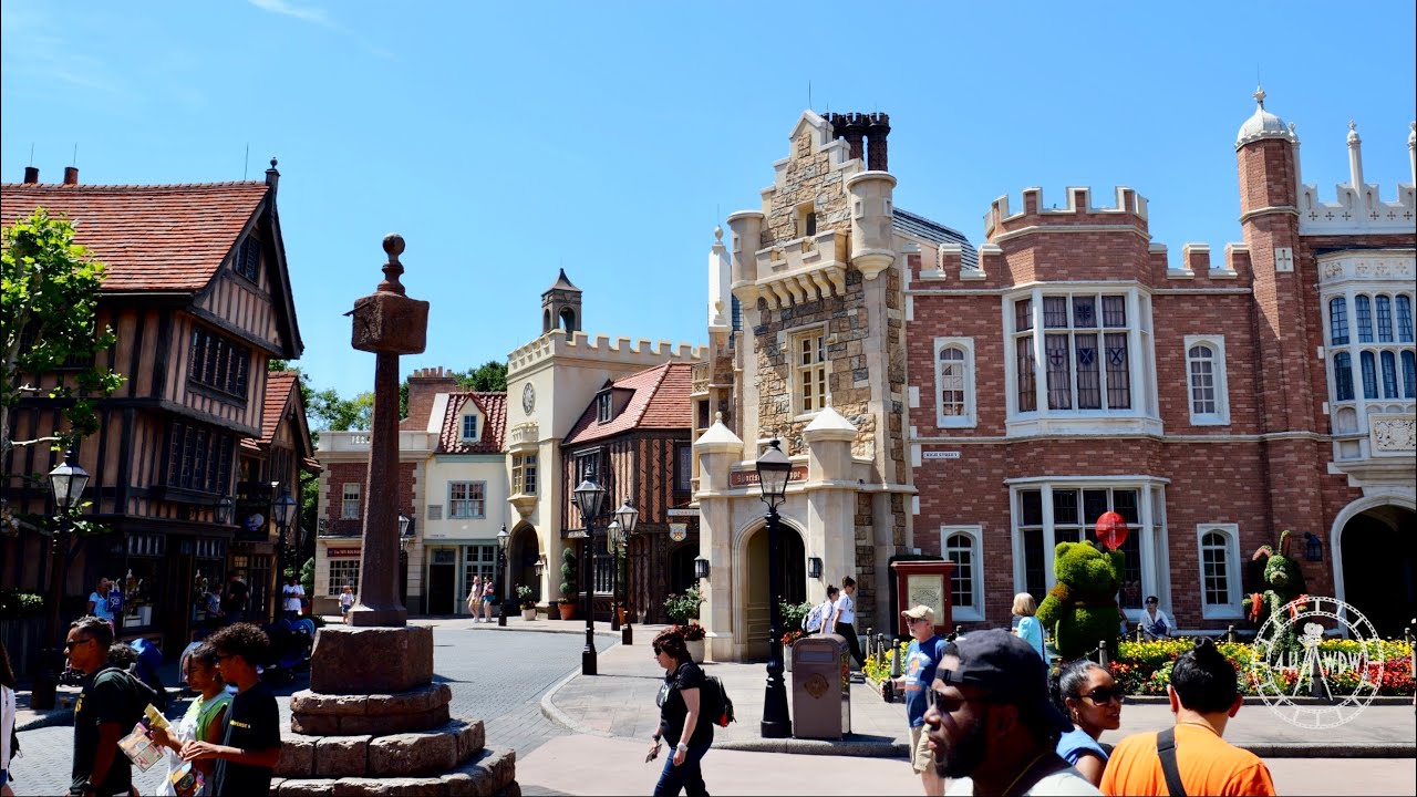 EPCOT World Showcase United Kingdom Pavilion 2023 Walkthrough in 4K | Walt Disney World Florida